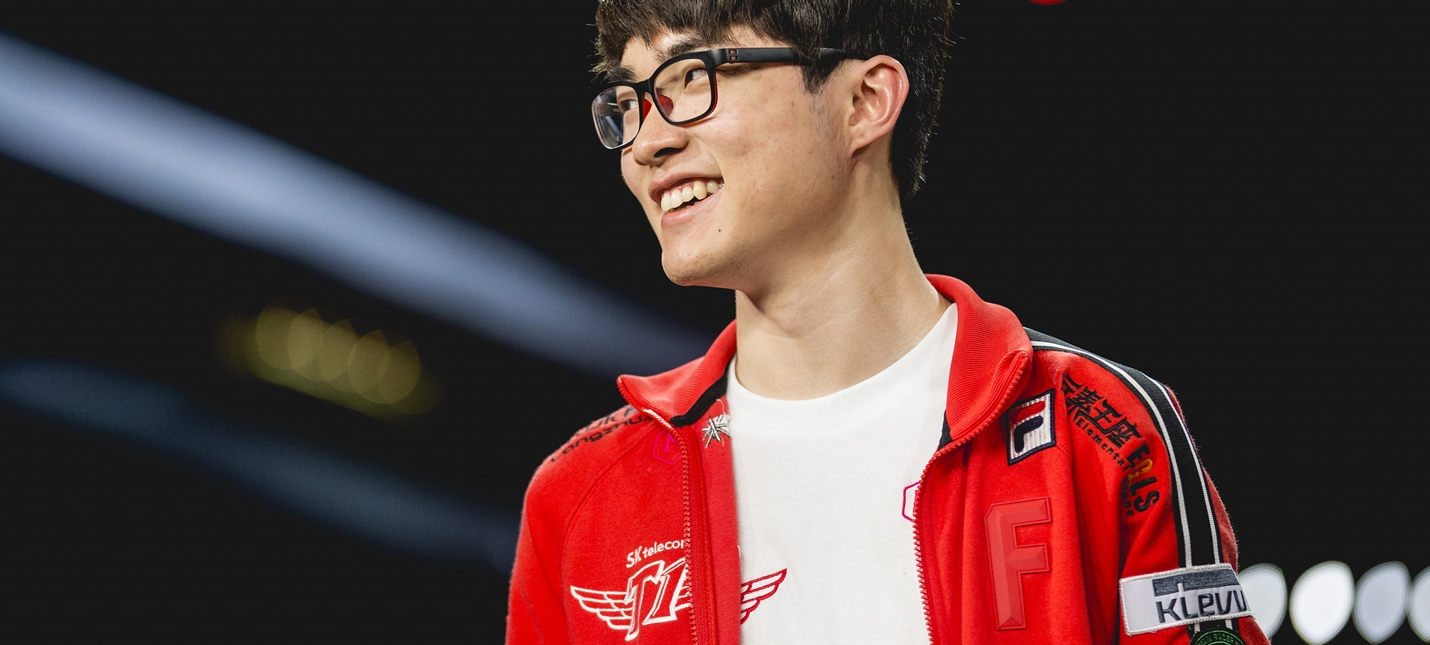 Звезда League of Legends Faker провел первый стрим на Twitch и поставил ...