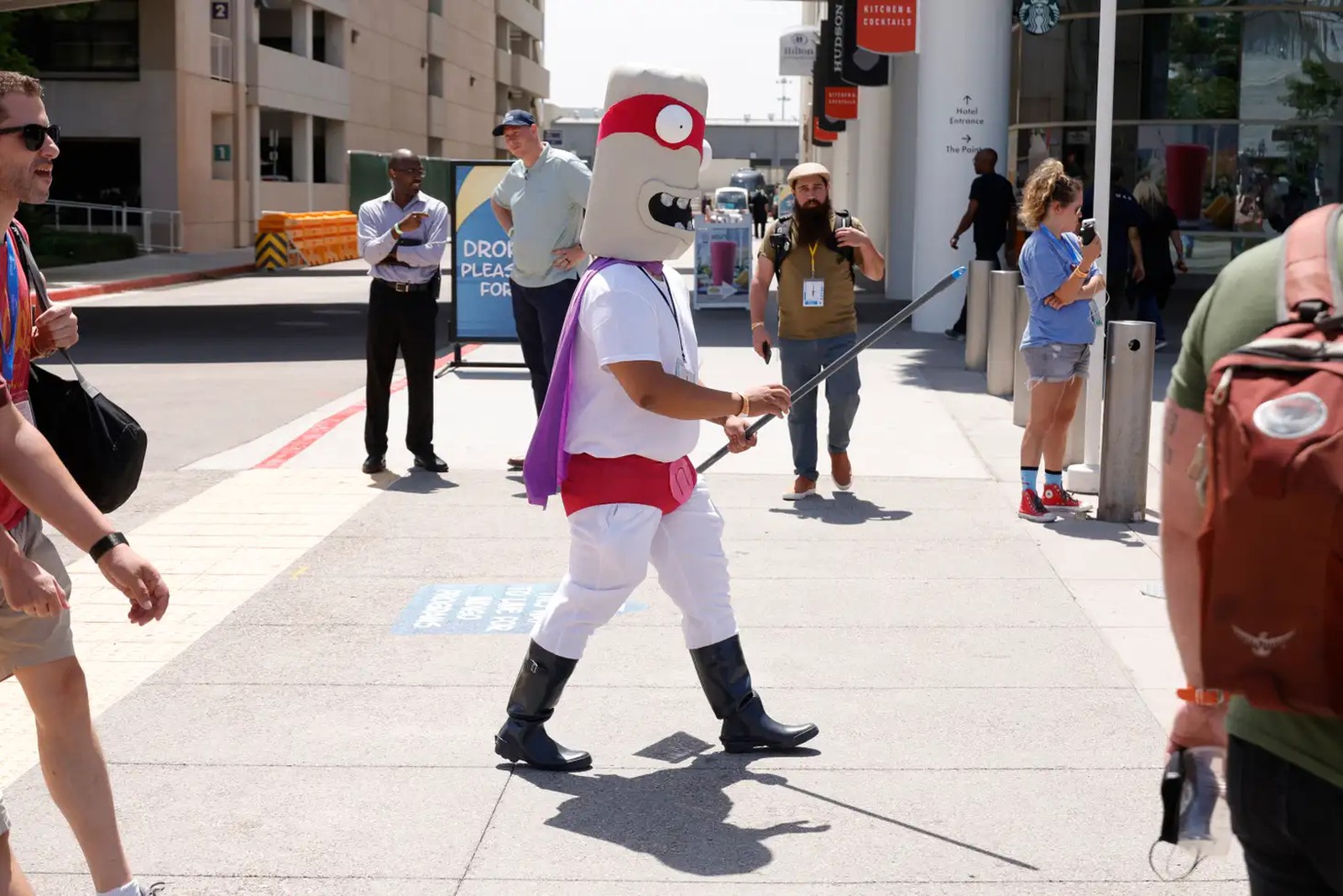 Лучший косплей с Comic-Con: KFC, розовые штурмовики, Destiny и многое другое - Shazoo